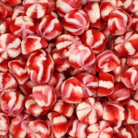 Strawberry Twist Kisses Uk 200g Sweetie Mail